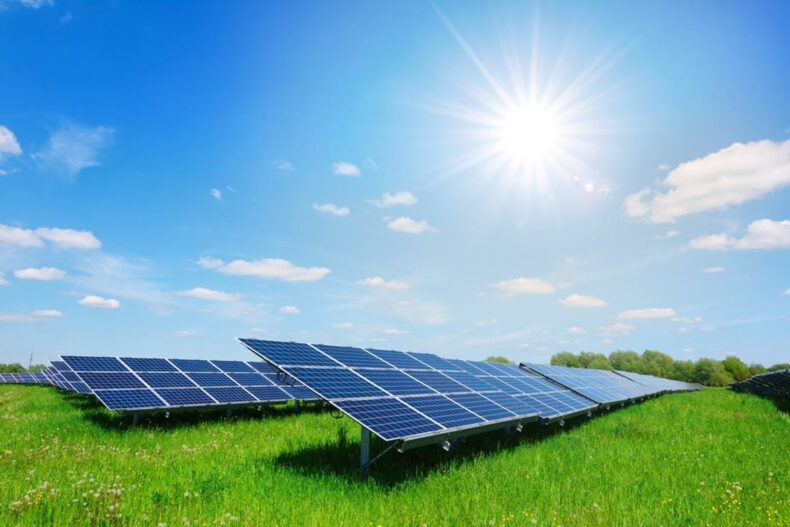 How to Find the Right Solar Energy Emergy Contractor for Your Home ...